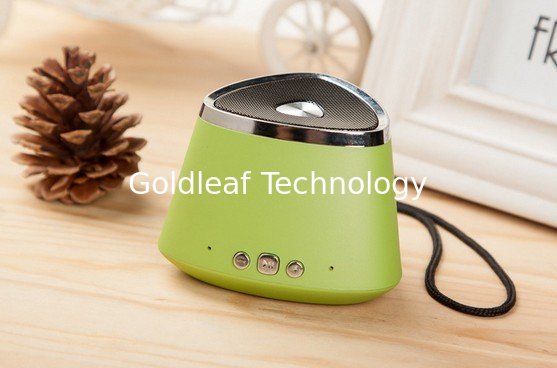 Metal casing triangle music mini bluetooth speaker at bottom price