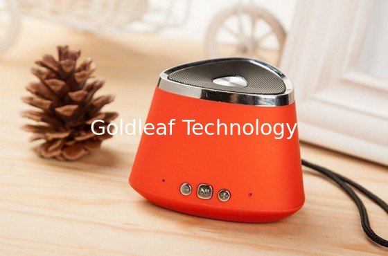 Metal casing triangle music mini bluetooth speaker at bottom price