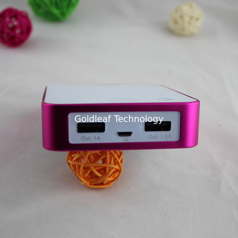 2014 best design portable power bank 5000mah for mobile phone, tablets dual USBs