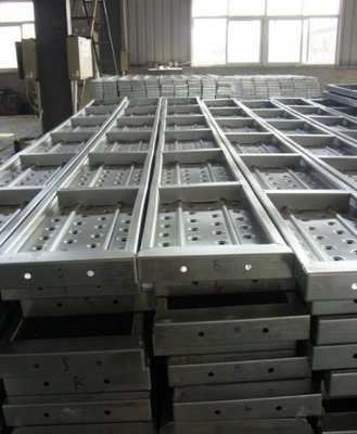 2017 Hot Sale Q235/Q345 Material, Tubular Scaffolding Ringlock Scaffold