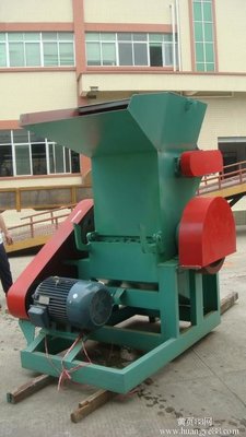 pet bottle crusher machine,plastic bottle crushing machine,waste plastic crushing machine supplier