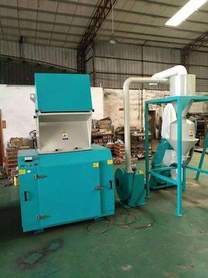 Plastic PET bottle crusher factory, PP bottle crushing recycling machines supplier