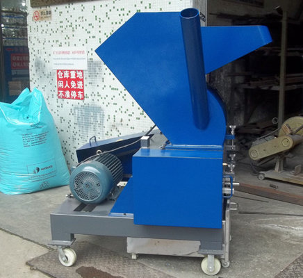 Hot small wood crusher plastics crushing machine Drinking Straw Crusher, Drinking Straw Crushing Machine Supplier supplier