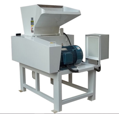 PVC Plastic Type and Waste Plastic Crusher /grinding machine Hot small wood crusher plastics crushing machine supplier