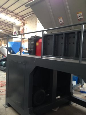 Strong two shaft hard drive shredder plant, HDD shredder &computer hard disk machine factory supplier