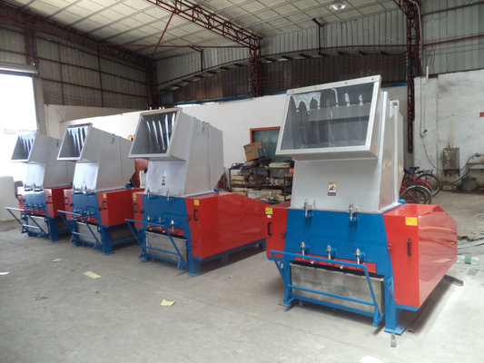 Hard Plastic Shredder Machine Wood Pallet Double Shaft Shredder Machine supplier