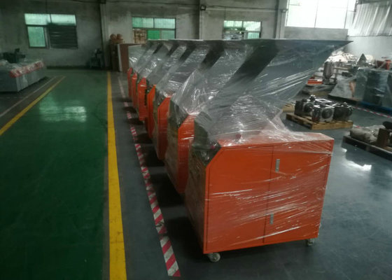Industrial Plastic Crusher Machine 40 - 70 KG / Hr  With Small Footprint