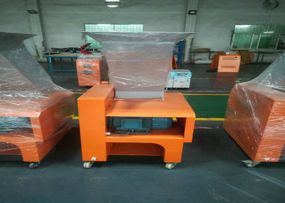 Simple Operation Plastic Recycling Crusher 50 - 90 KG / Hr XC - PJB Series
