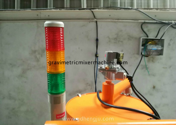 300 KG / H Vacuum Auto Loader 24 L With Red High Pressure Blower