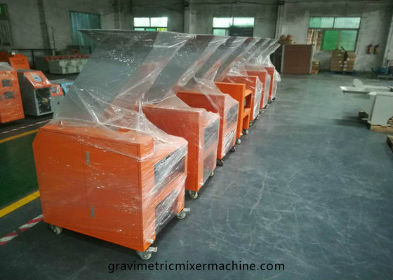 250rpm Plastic Crusher Machine 90 - 150 KG / Hr With Universal Sharpener