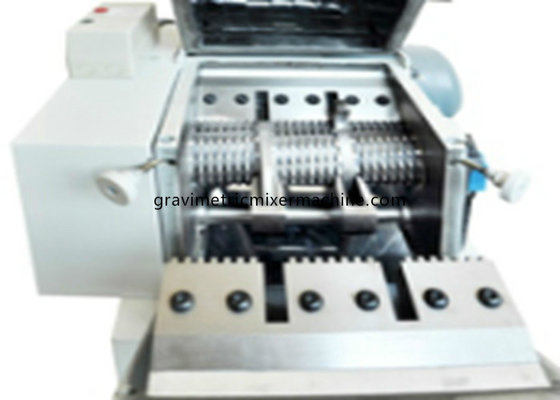 Waste Plastic Crusher 80 - 100 KG / Hr , High Strength Recycling Plastic Crusher