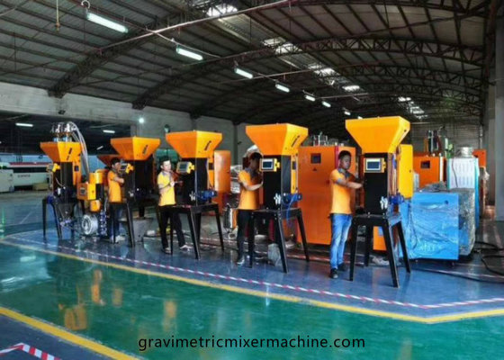 Plastic Raw Material Gravimetric Mixer Machine 1200 KG Per Hour With High Accuracy