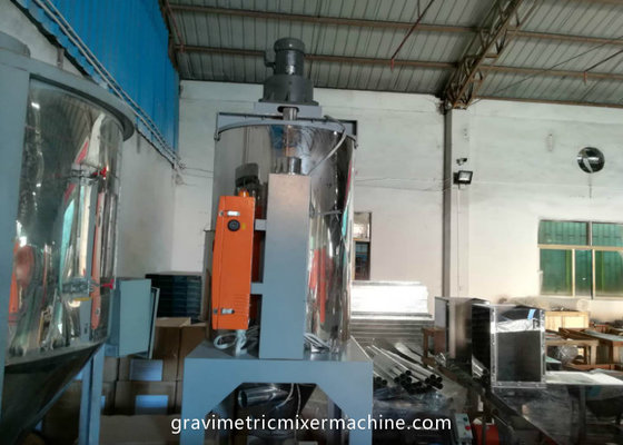 TPR Material 200 KG Plastic Hopper Dryer For Plastic Injection Moulding Machine