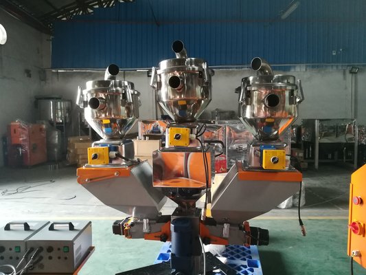 High Capacity Double Screw Volumetric Dosing Unit  Volumetric Screw feeder For Extruder 12 - 20 mm