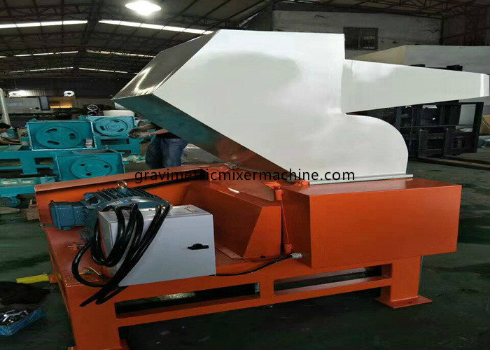 CE Horizontal Multi Function Plastic Crusher Machine 150 - 400 KG / Hr 7.5 KW