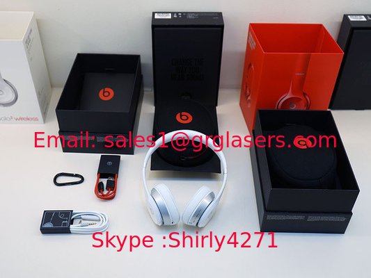 Beats by Dr. Dre Solo2 Wireless White Over the Head Wireless Headphones - White  from grgheadsets.aliexpress.com supplier
