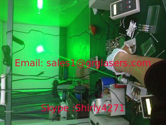 New Long Distance 1000mw 1W Focusable Green laser pointer the Brightest Burning Laser Light Cigar DHL free shipping supplier