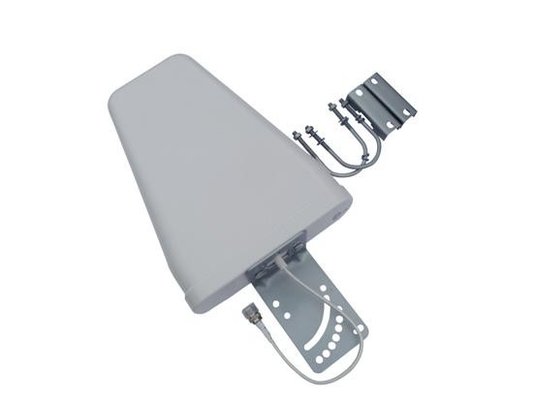 Antenna periodica N - femmina del telefono cellulare del ripetitore di antenna del ceppo su ordinazione dell'accoppiatore 9dBi