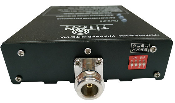 Ripetitore mobile leggero LTE1800/WCDMA2100 del segnale della rete per il potenziamento dell'interno di Celluar