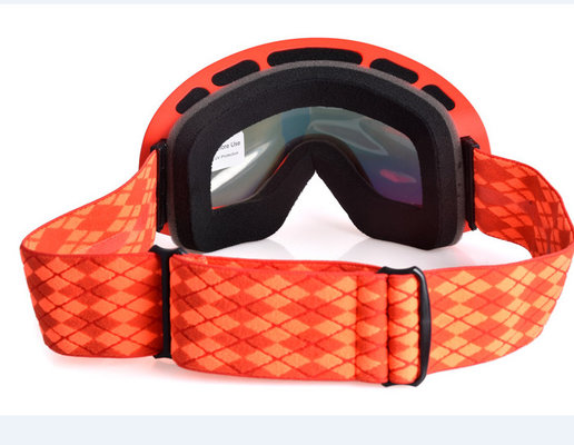 2017 fashionable and durable sport ski goggles