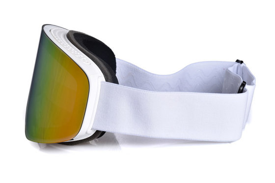 2019 winter season magnetic ski goggles with good price and good quality, glossy white black strap with customzied color