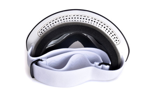 2019 winter season magnetic ski goggles with good price and good quality, glossy white black strap with customzied color