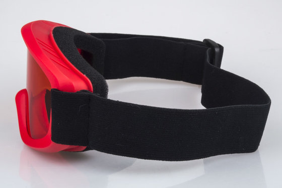 Kids ski goggles, children snow goggles with safety function and colorful frame with different kinds of strap color