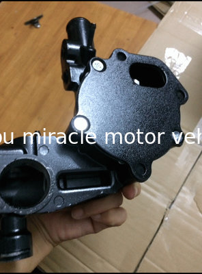 Excavator parts 129004-42001 YANMAR diesel engine parts water pump 4TNV88