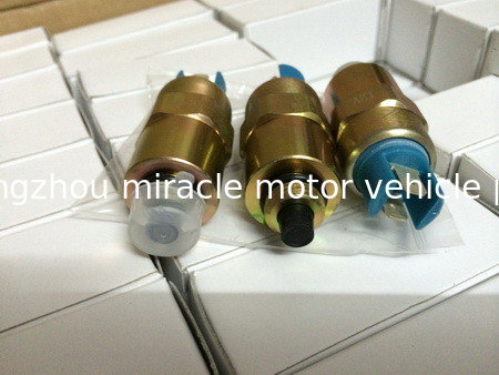 ​LIFTFORK  GENERATION  Fuel cut solenoid valve for Perkins 1104 diesel engine 12V 24V 26402472 MASSEY FERGUSON *
