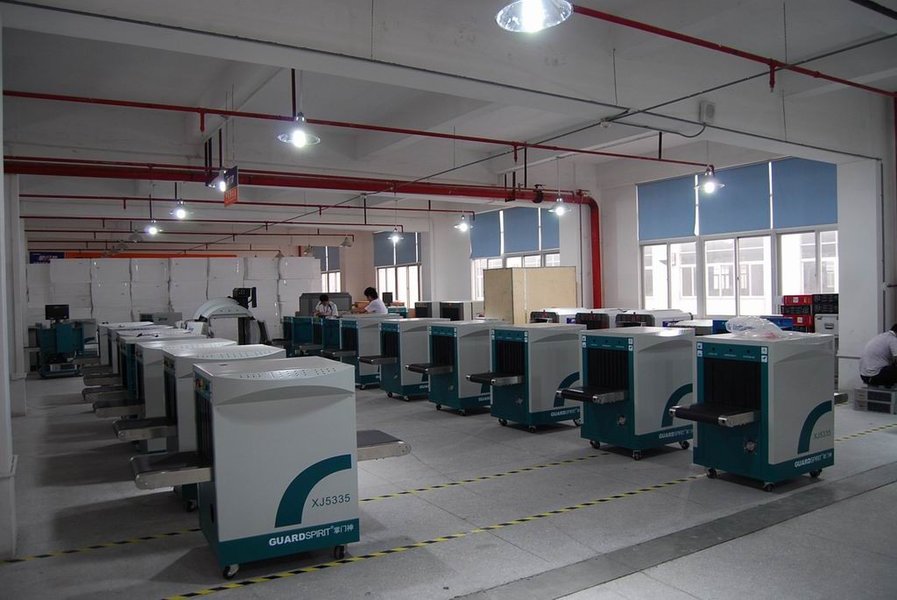 Shenzhen Xinyuantong Electronics Co., Ltd. manufacturer production line