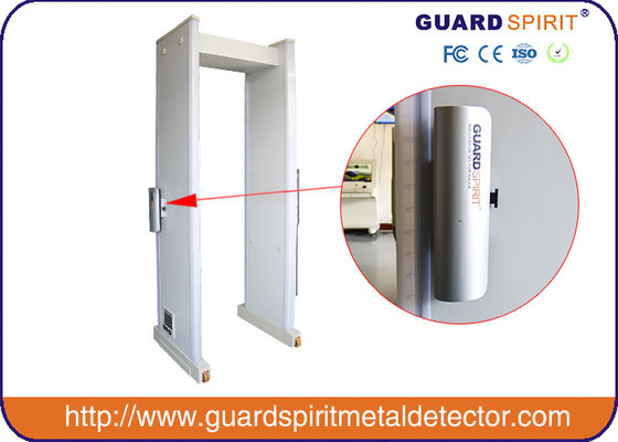 Archway Airport Metal Detectors With Wheels / Remote Controller /5.7" LCD Monitor