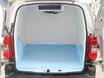 Guchen Thermo TR-200T refrigeration unit for cargo van