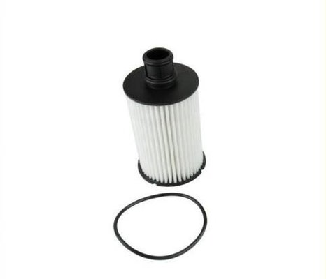 China White Vehicle Oil Filter C2D3670 , Car Engine Oil Filter Replacement supplier