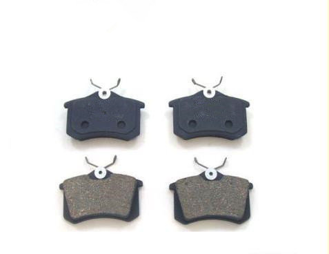 China Brake Pads For Audi A3  For volkswagen Golf Jetta Passat Rear  4B0698451E Brake Pads supplier