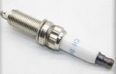 BMW Auto Spark Plug Iridium Material 12120037582 Car Spare Parts supplier