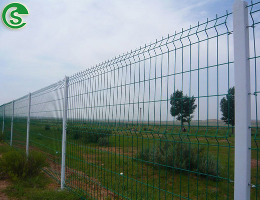 Factory price powder coated 6ft welded wire mesh fence for sale