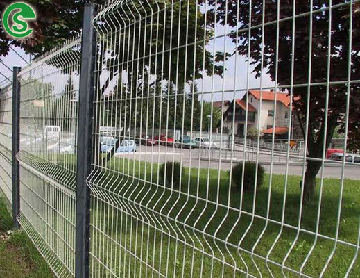 Factory price powder coated 6ft welded wire mesh fence for sale