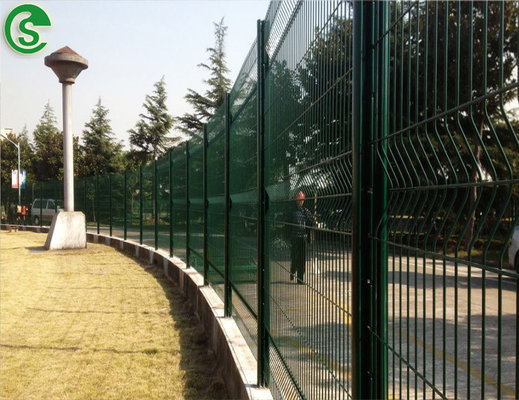 China manufacture anti-corrosive beautiful form 3D Curved Wire Mesh Fence/Nylofor 3D Fence(Factory)