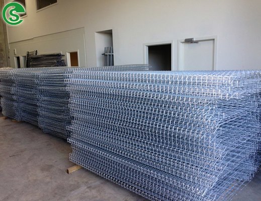 Hot dipped galvanized 6ft welded wire mesh BRC fencing for sale