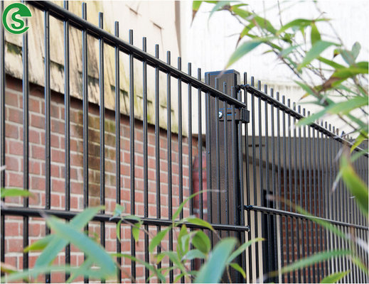 USA welded wire 6/5/6 fencing 8ft yard guard fence with square post