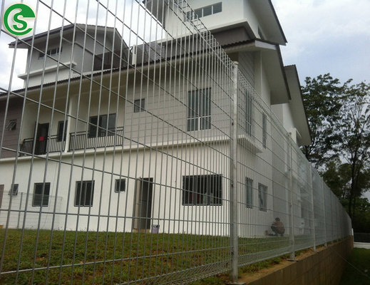 Guangzhou factory galvanized BRC fencing anti-rust welded wire mesh pier security fence