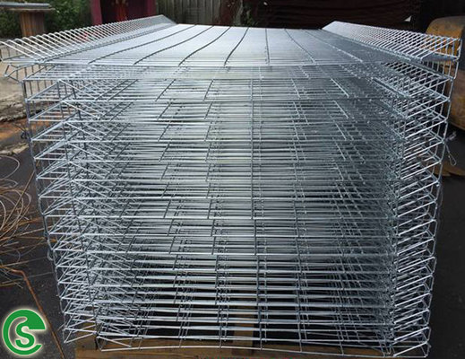 Welded wire mesh fencing design decoration green vinyl coated roll top fencing for Malaysia