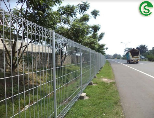 200*50mm roll top brc wire mesh fence road and highway fencing