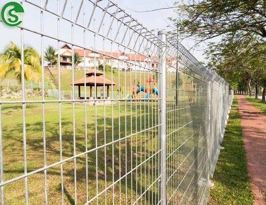 Walk way insolation fence roll top fence brc wire mesh fencing for property