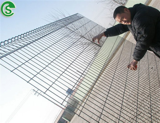Rolled top BRC welded wire mesh fence malaysia for or protection and decoration