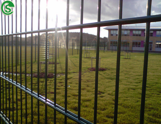 Cheap mesh security fence panels double wire 8/6/8 school fence
