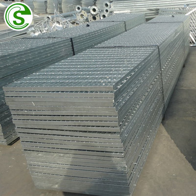 Customized standard steel grating weight galvanized plain twist bar grating