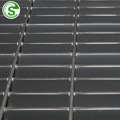 heavy duty 40 x 5 driveway grate grid  grating serrated steel grating