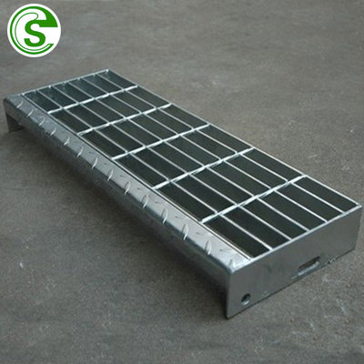 Metal building materials hot dipped galvanized steel grating for stair treads
