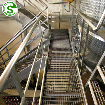 Metal Building Materials Hot Dipped 40 X 5Mm Galvanized Steel Grating for oil platforms